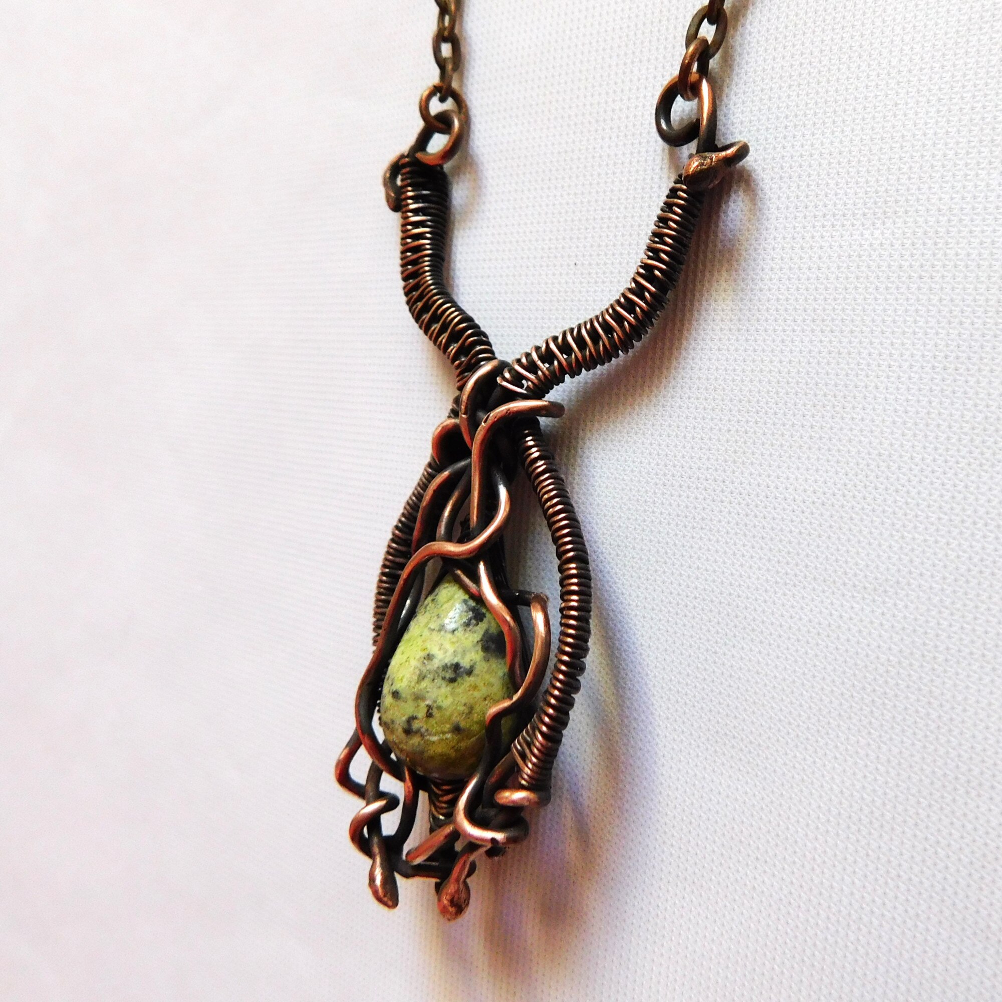 Pandantiv din cupru X cu variscit - eMAG.ro