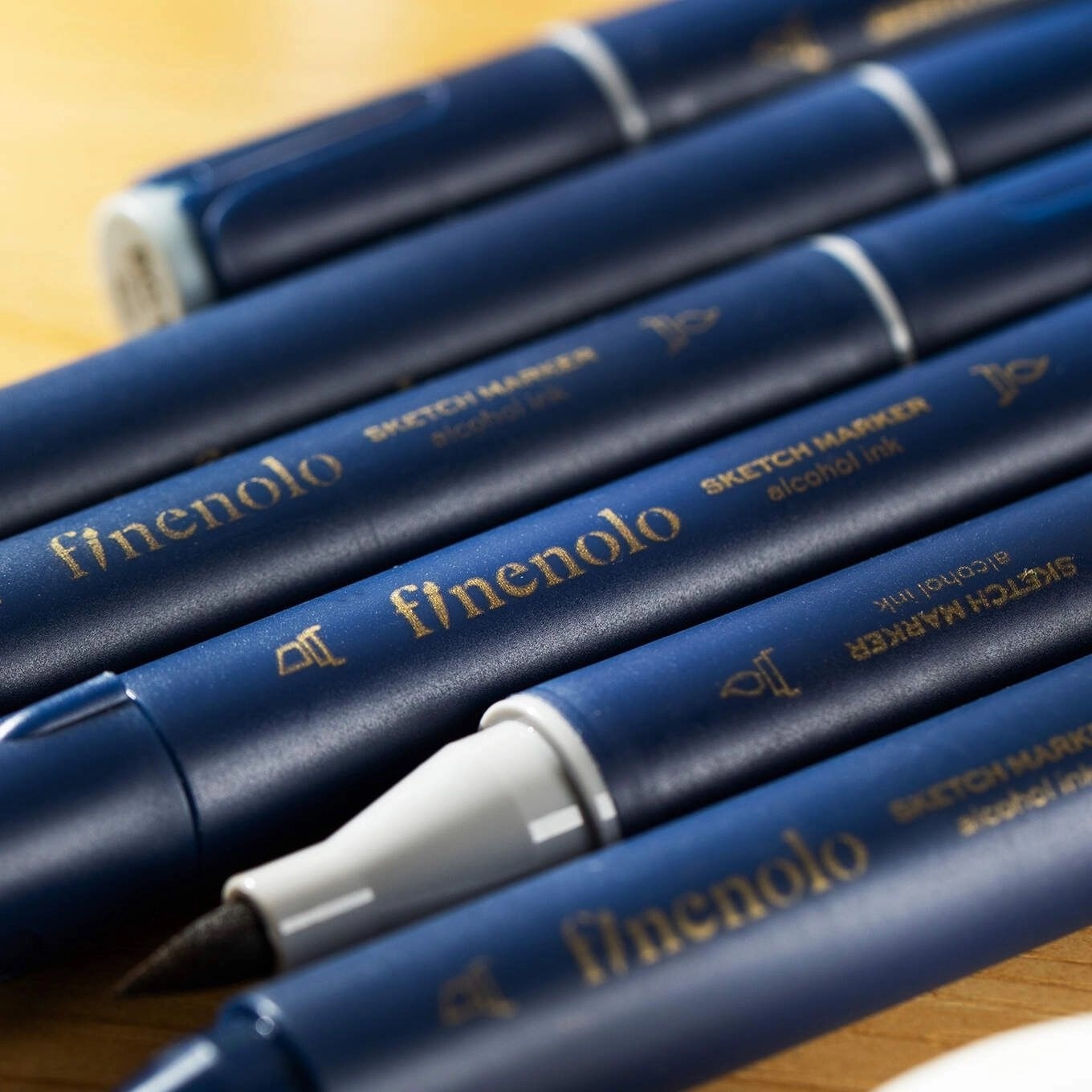 Маркер Finenolo 2 края за художествени скици 1-6мм комплект 40 цвята ...