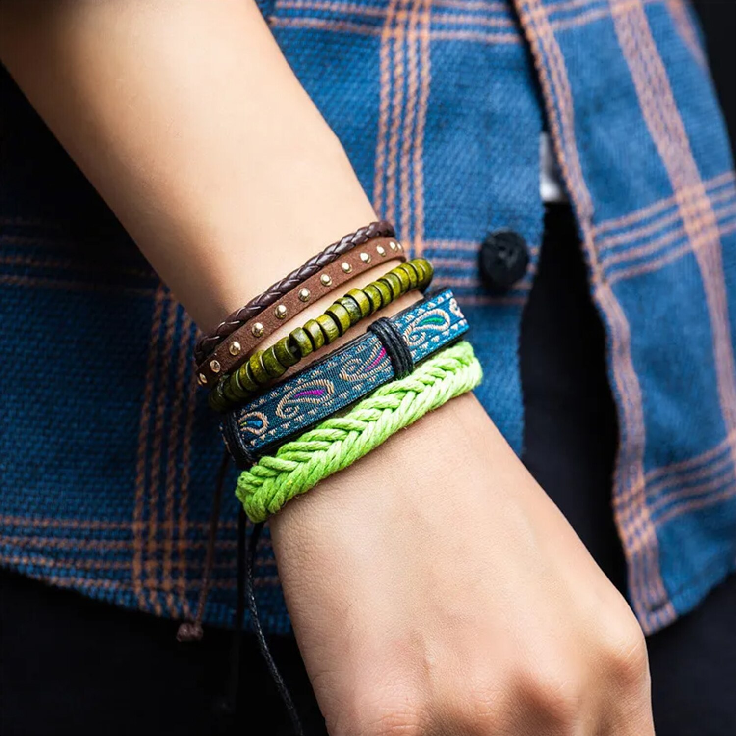 Set bratari barbati Lerods, 4 piese cu inchidere ajustabila, multicolor ...