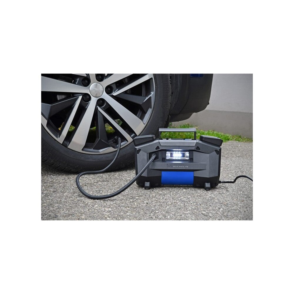 Compresor auto portabil, 230V, 7 Bar, negru - eMAG.ro