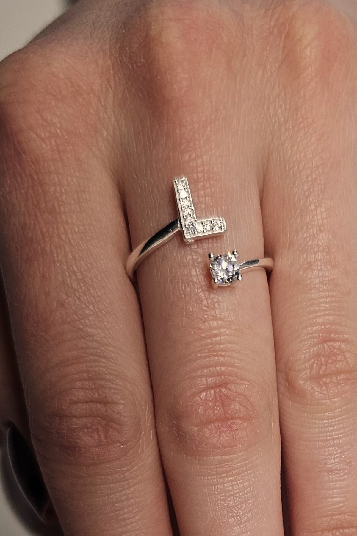 Inel reglabil cu initiala L din argint 925 - eMAG.ro