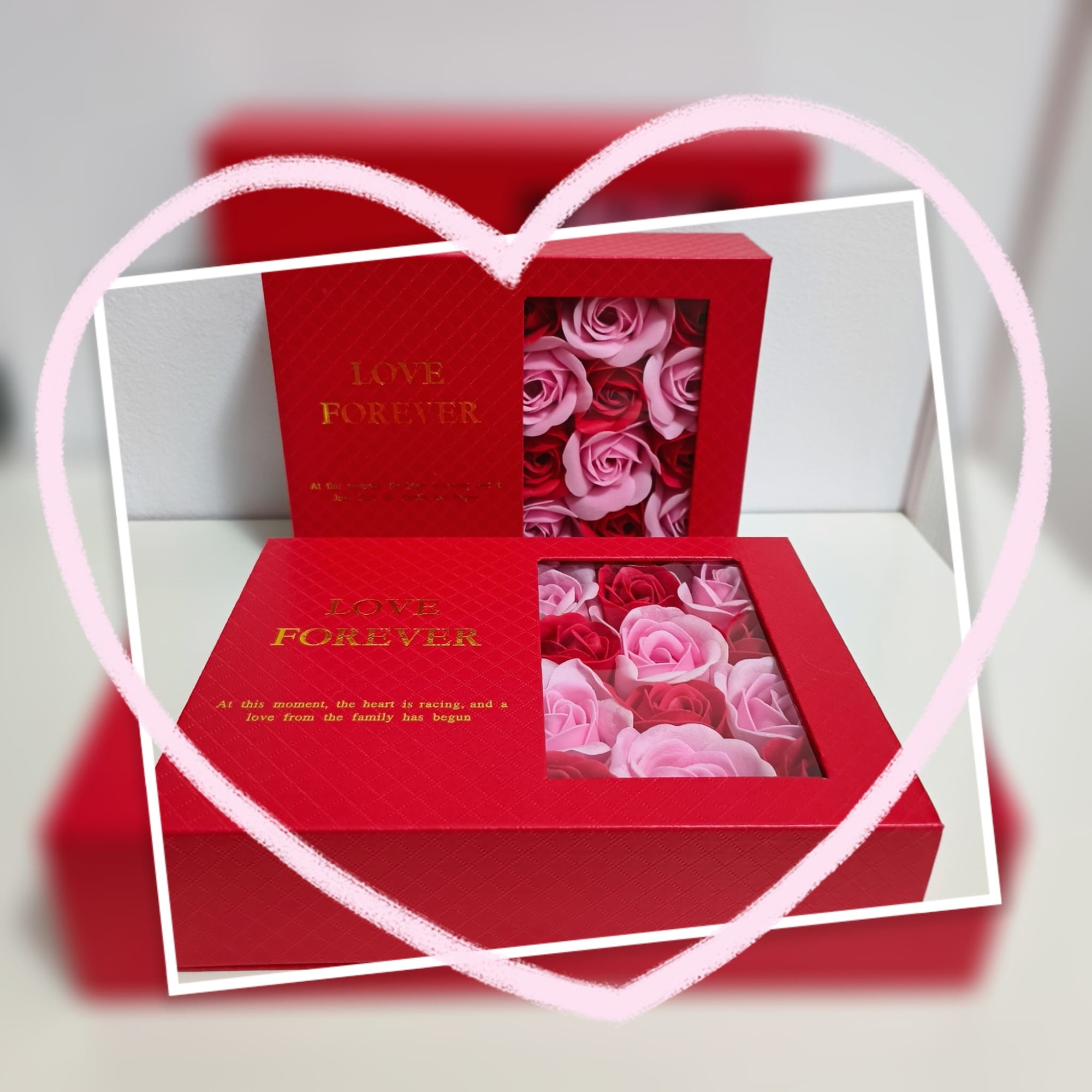 Set Love Forever 12 trandafiri parfumati din sapun, culoare mixta ros ...