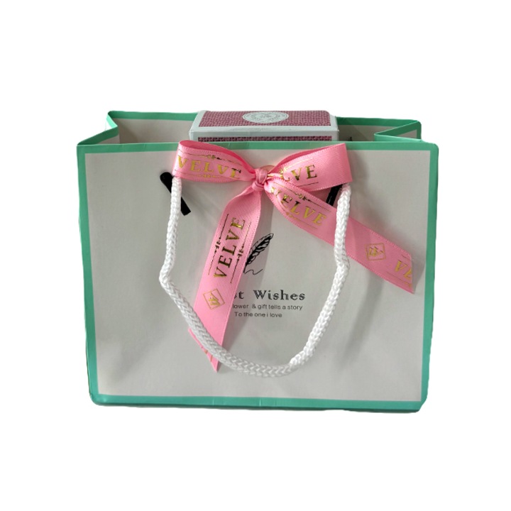 Cadou cu stil pentru femei, Spring Aromas, cu parfum arabesc Mousuf ...