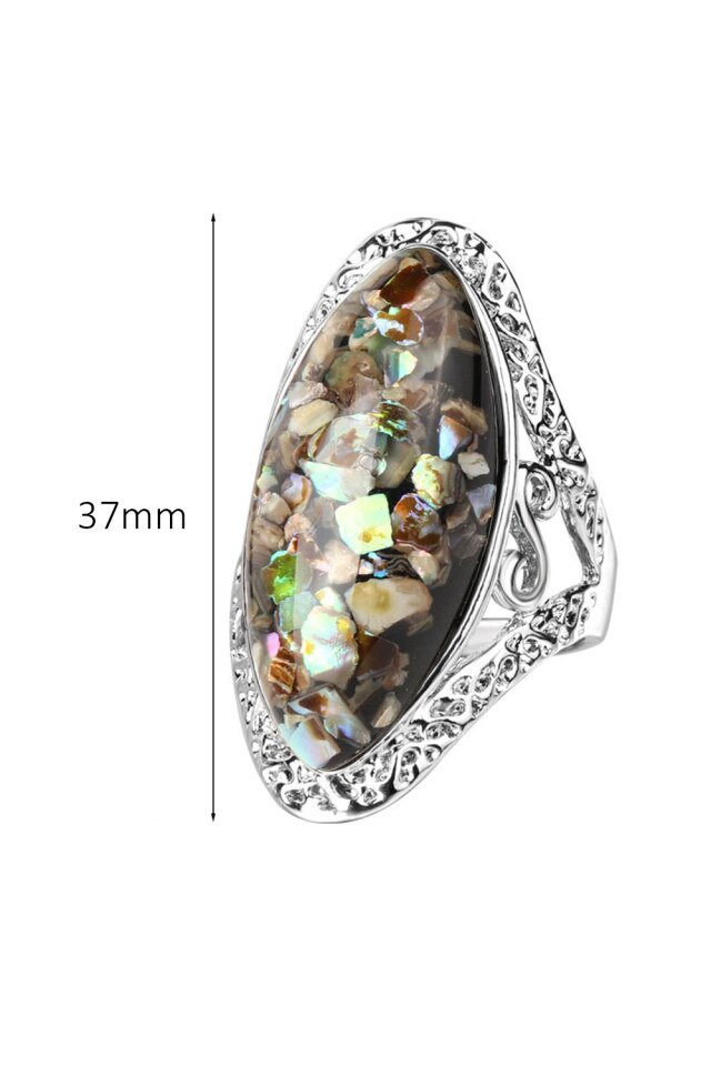 Inel vintage lung, cristal oval cu bucatele de sidef si rama metalica ...