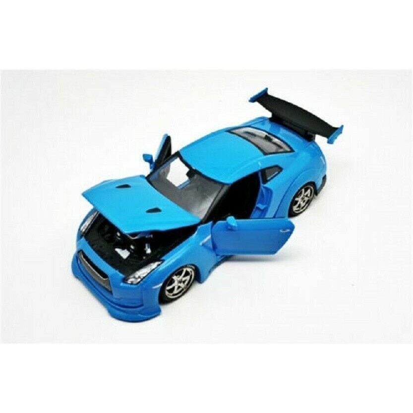 Macheta Nissan Gt-r Tokio - 1/24 Maisto Design - eMAG.ro