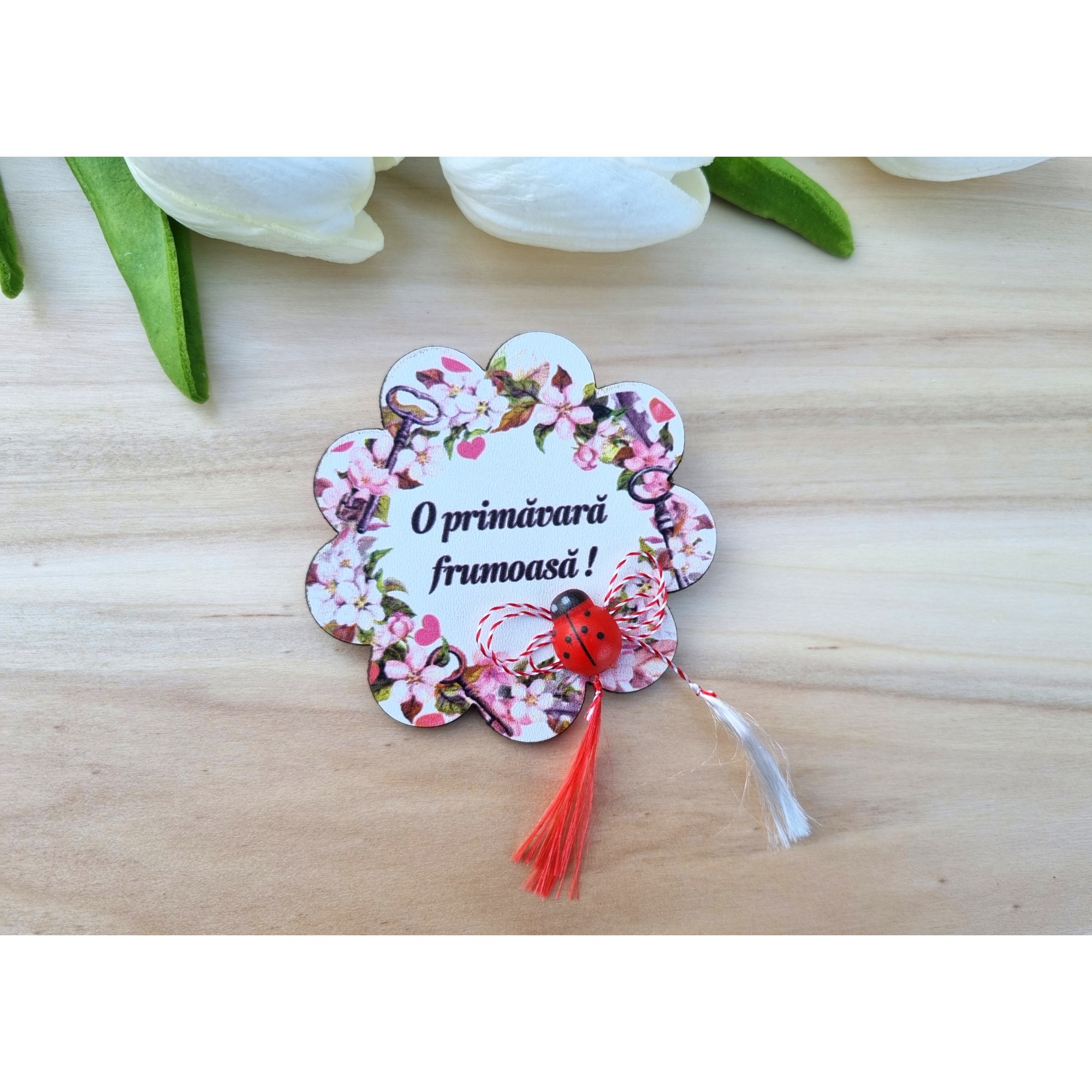 Martisor floare, O primavara frumoasa, 7 cm - eMAG.ro