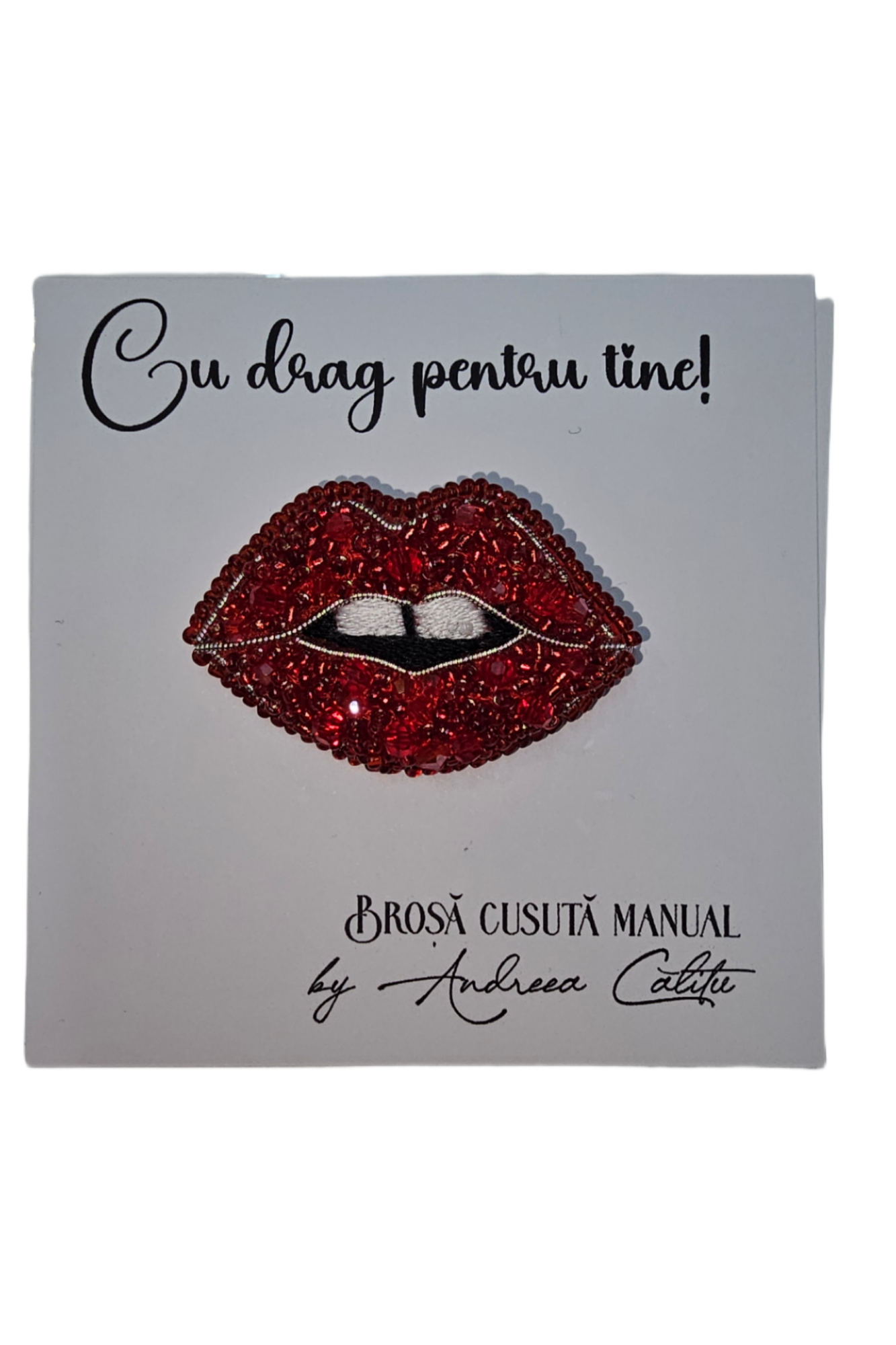 Brosa realizata manual, model buze rosii, 4, 5 x5, 5 cm, handmade - eMAG.ro
