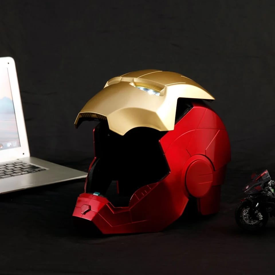 Masca / Casca electronica Marvel Legends - Avengers, Iron Man ochi ...