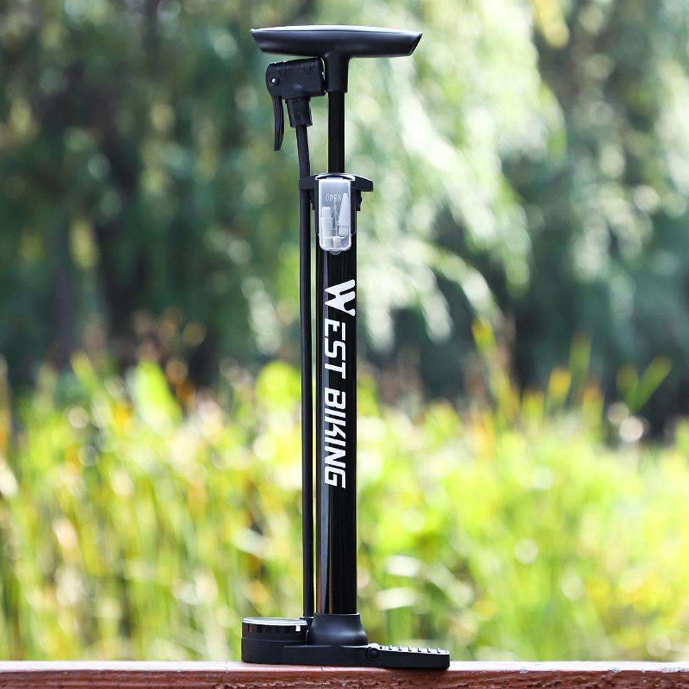 Pompa manuala West Biking, cu manometru pentru afisarea presiunii ...