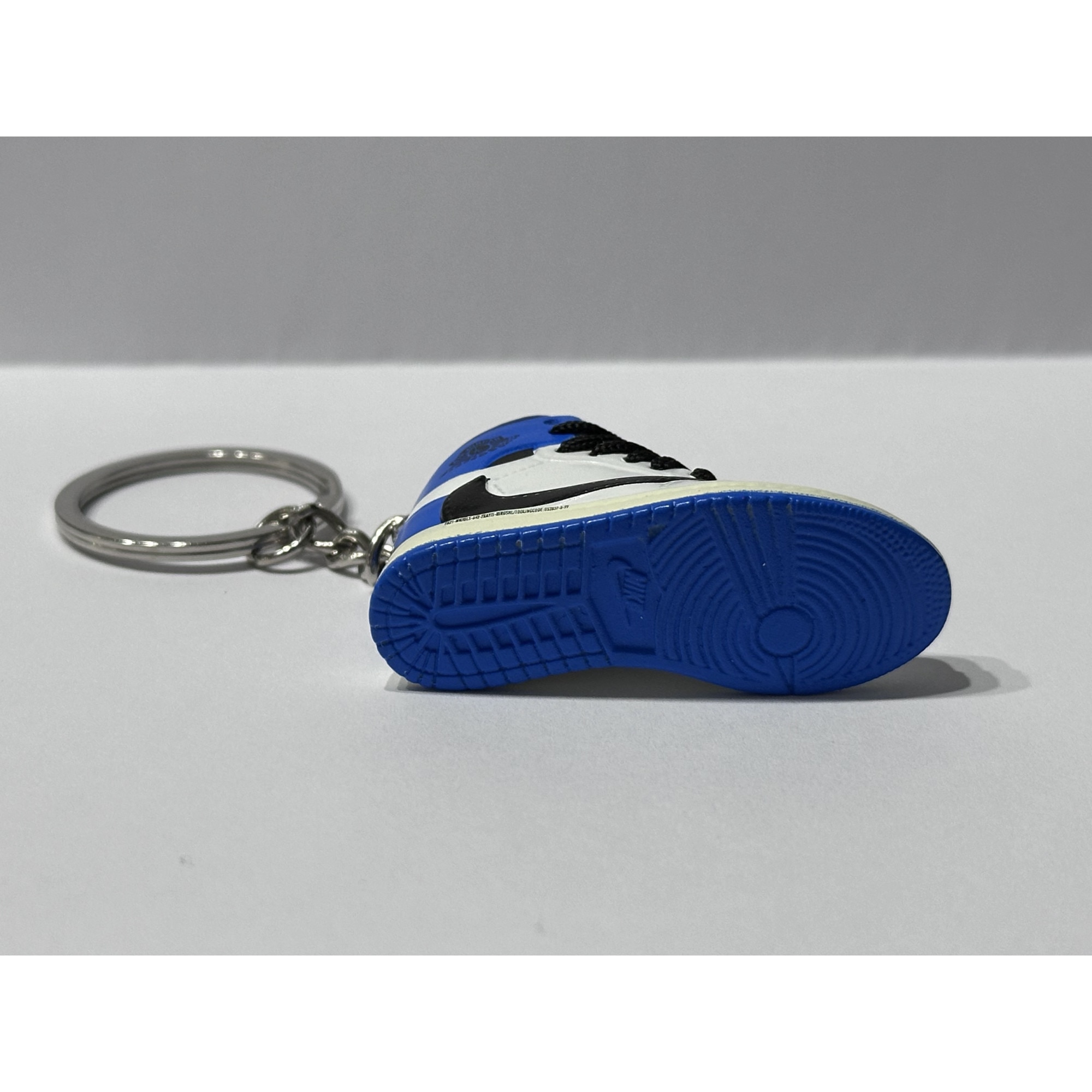 Breloc pentru chei, Nike Jordan 1 High, Travis Scott-Fragment, Albastru ...
