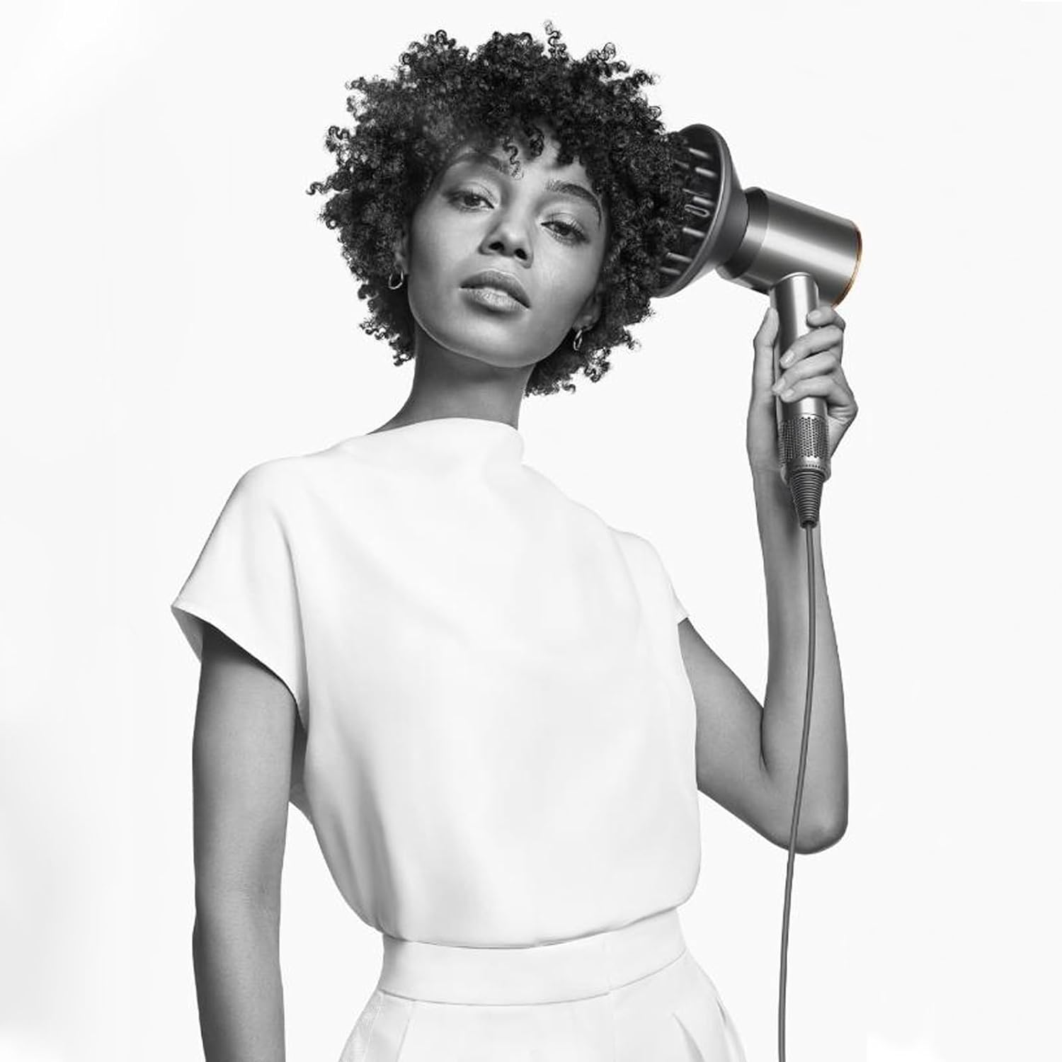 Сешоар Dyson Supersonic HD08 Black/Nickel - eMAG.bg