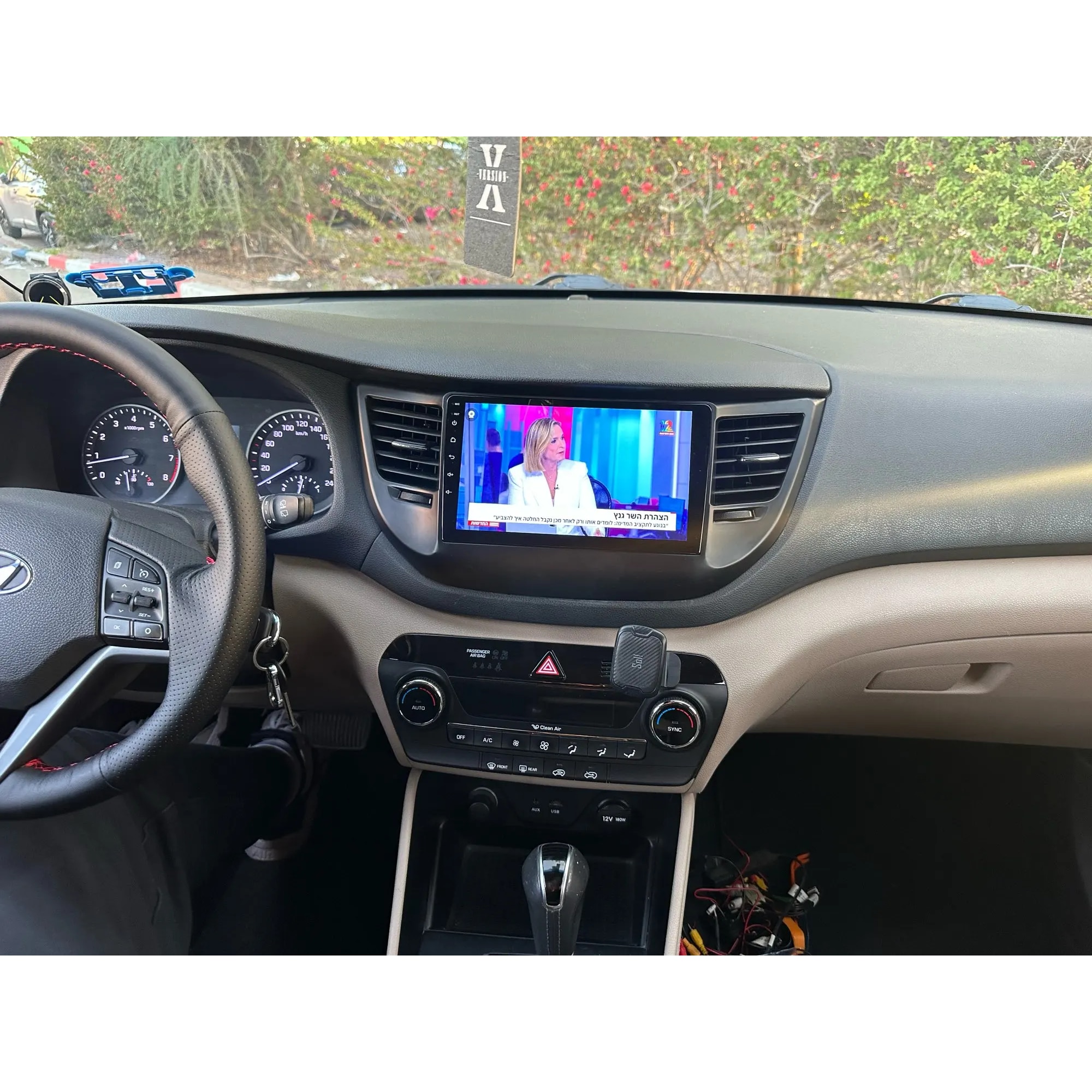 Navigatie Hyundai Tucson 2015-2018 2K cu sistem android 4+64GB carplay ...