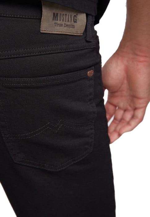 Blugi Mustang Tramper pentru barbati 1006741-4000-940 36/30 - eMAG.ro