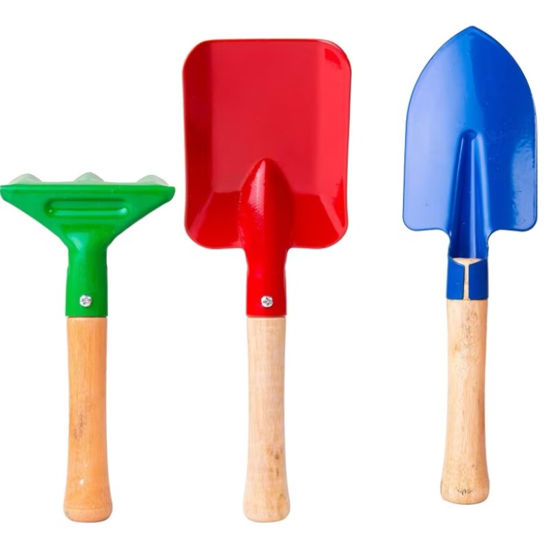 Set pentru gradinarit format din 3 unelte, destinat copiilor, din lemn ...