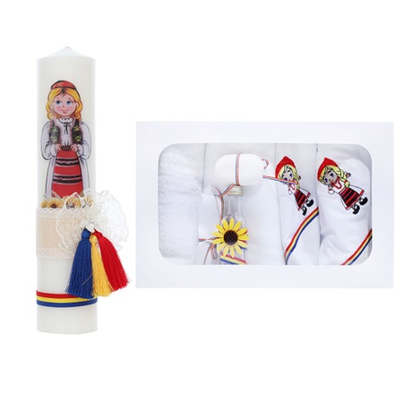 Set trusou si lumanare pentru botez, model tarancuta, 8 piese ...
