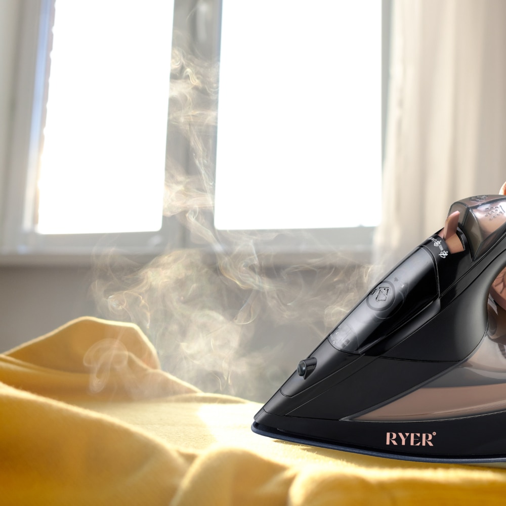 RYER vasaló, Kerámia vasalótalp, 2200 W, 420 ml-es víztartály, Csepp ...