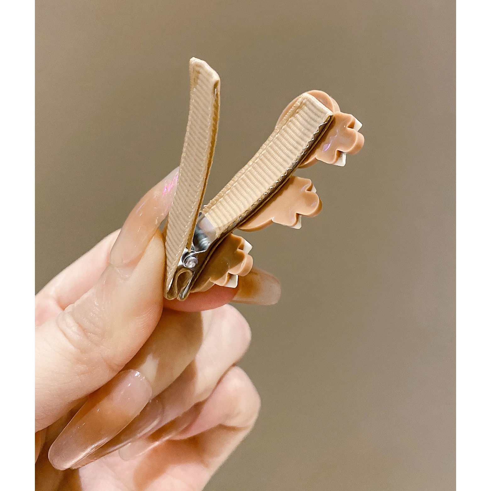 Set de 14 agrafe de par pentru fetite, Handmade, Maro 5cm aprox fiecare ...