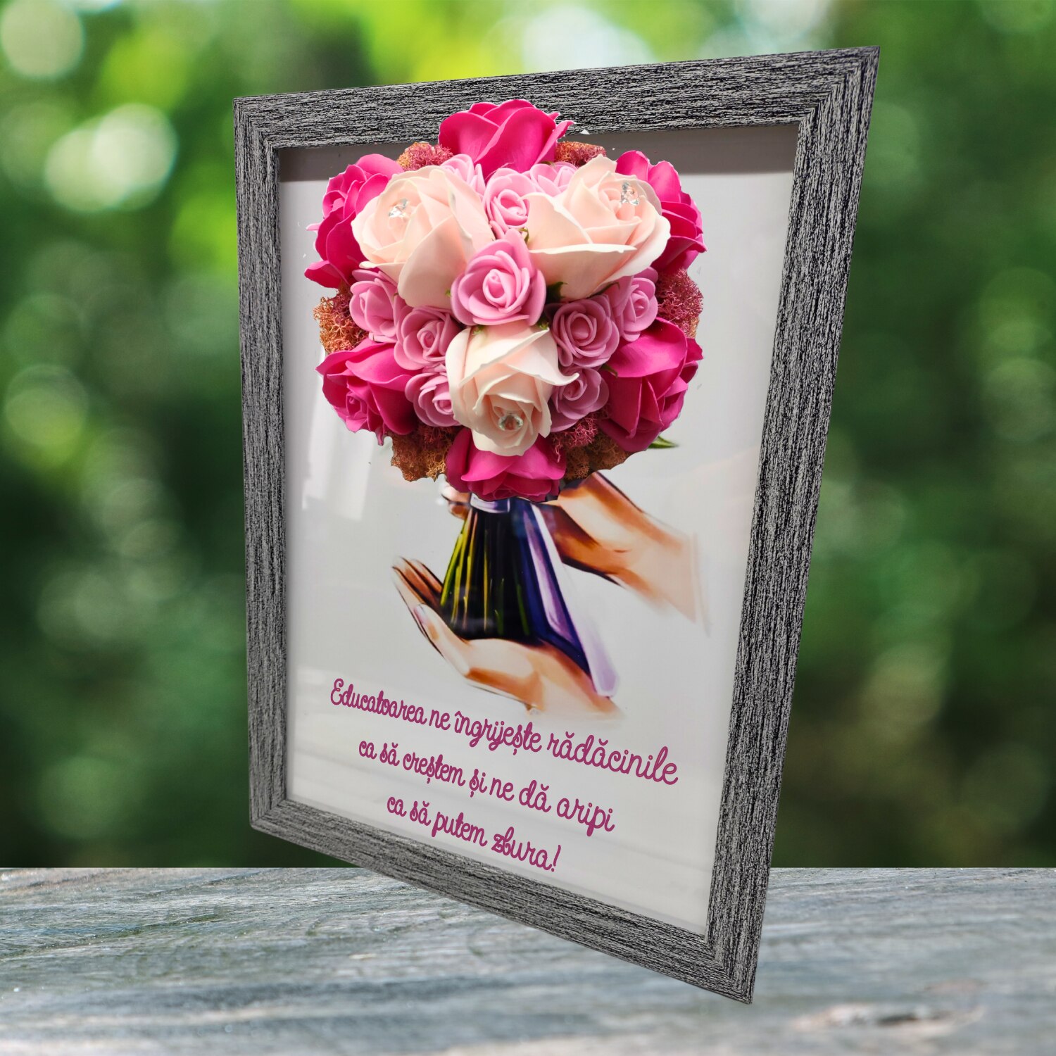 Tablou in rama A4 (30x21 cm - Educatoarea ne ingrijeste radacinile ca ...