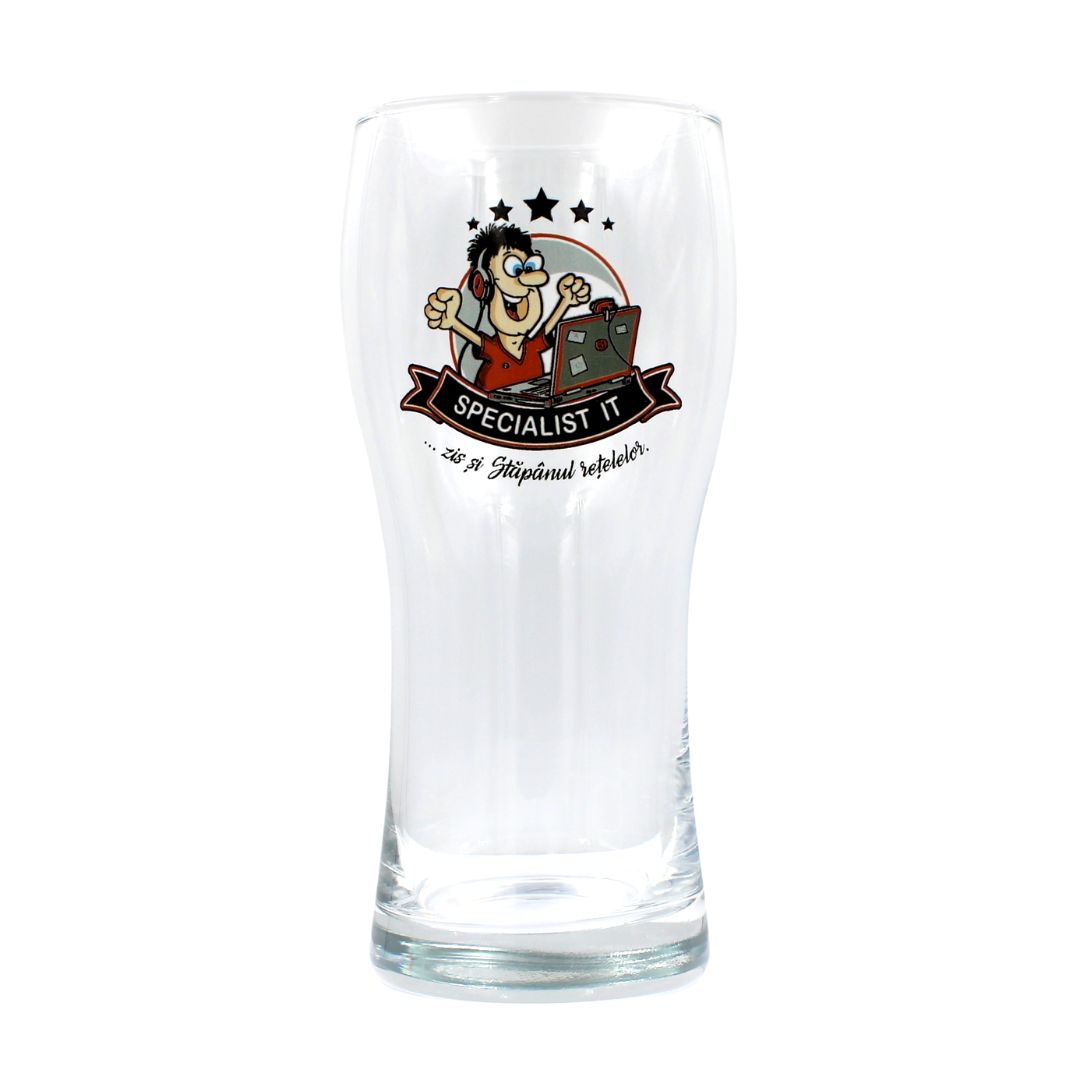 Pahar bere cu mesaj Specialist IT small, 500 ml - eMAG.ro