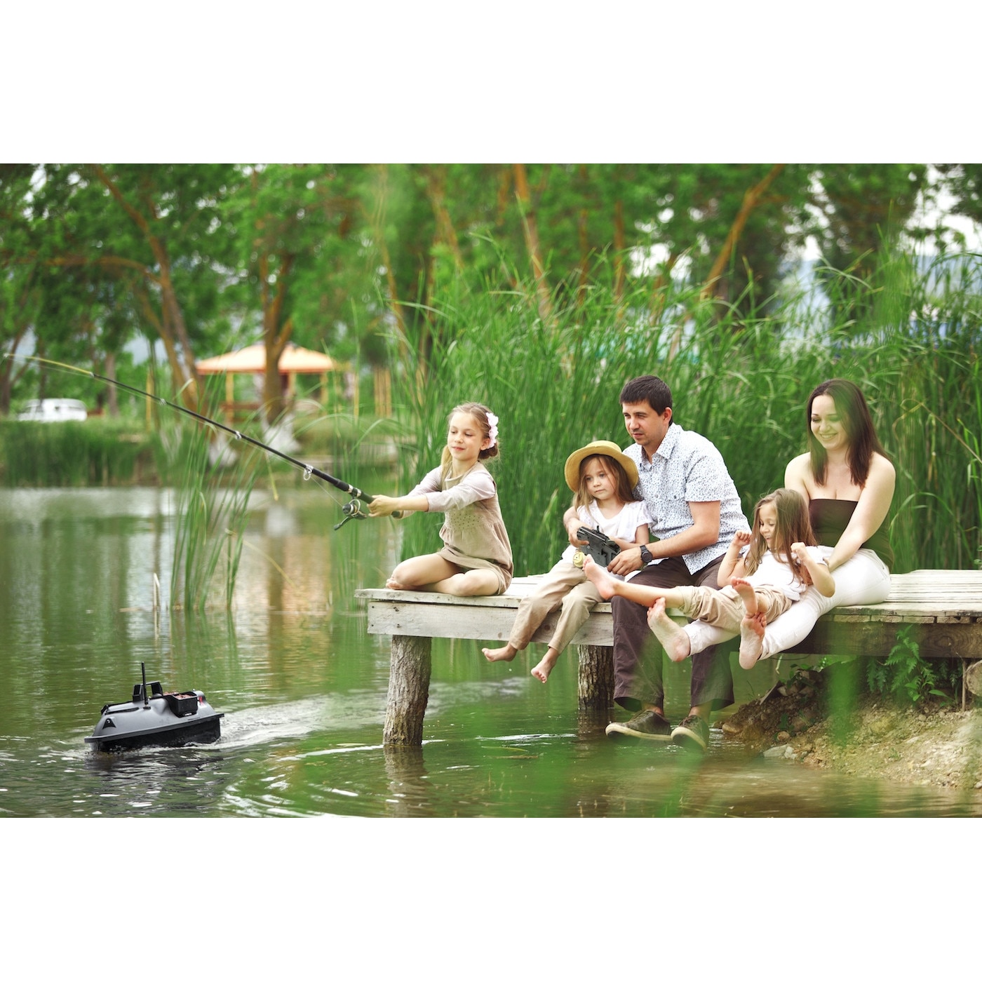 Barca de momeala cu GPS, Expeditie de pescuit, Lacul Xlegend, controlat ...