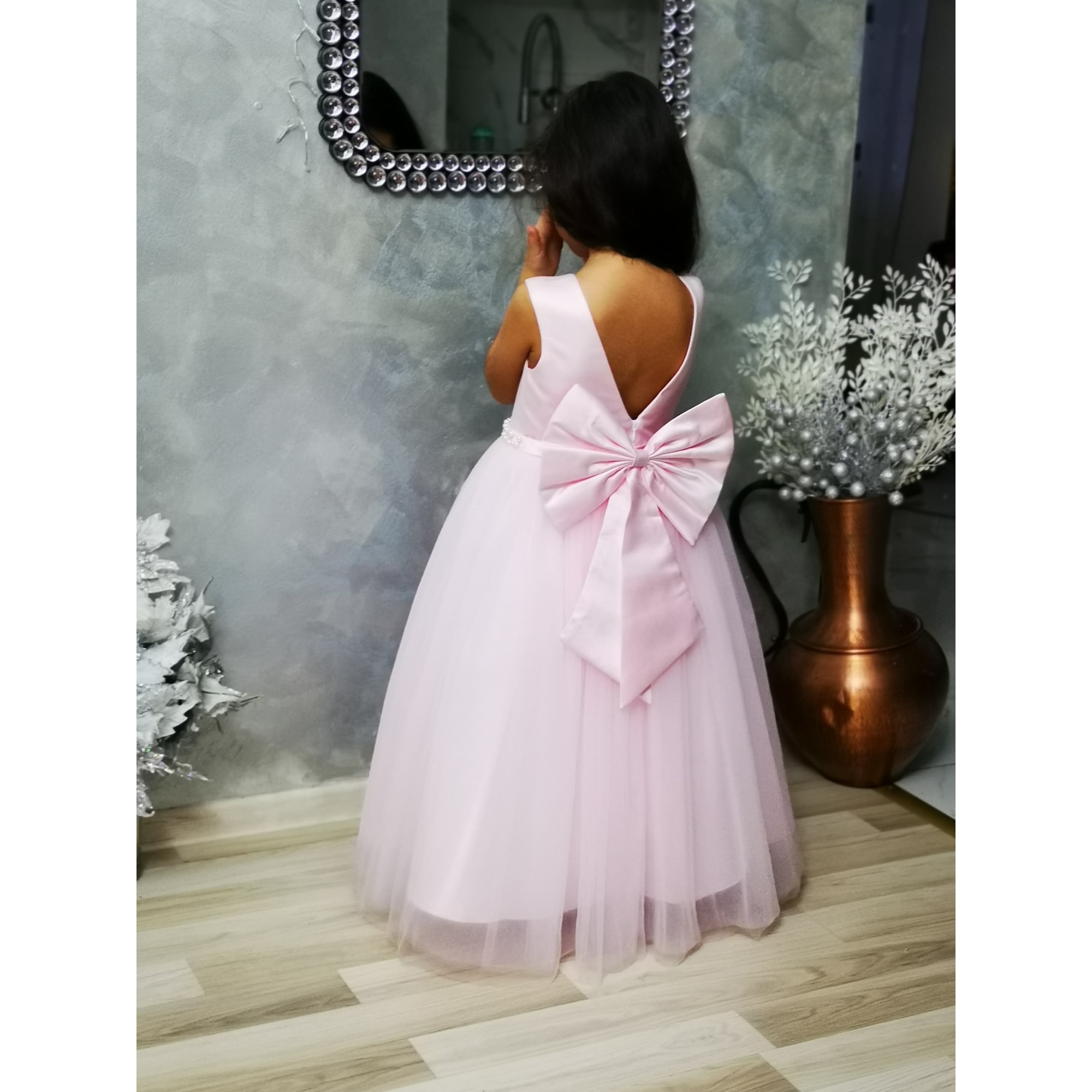 Rochita de printese cu perle si fonta, in V la spate model unicat, Roz ...