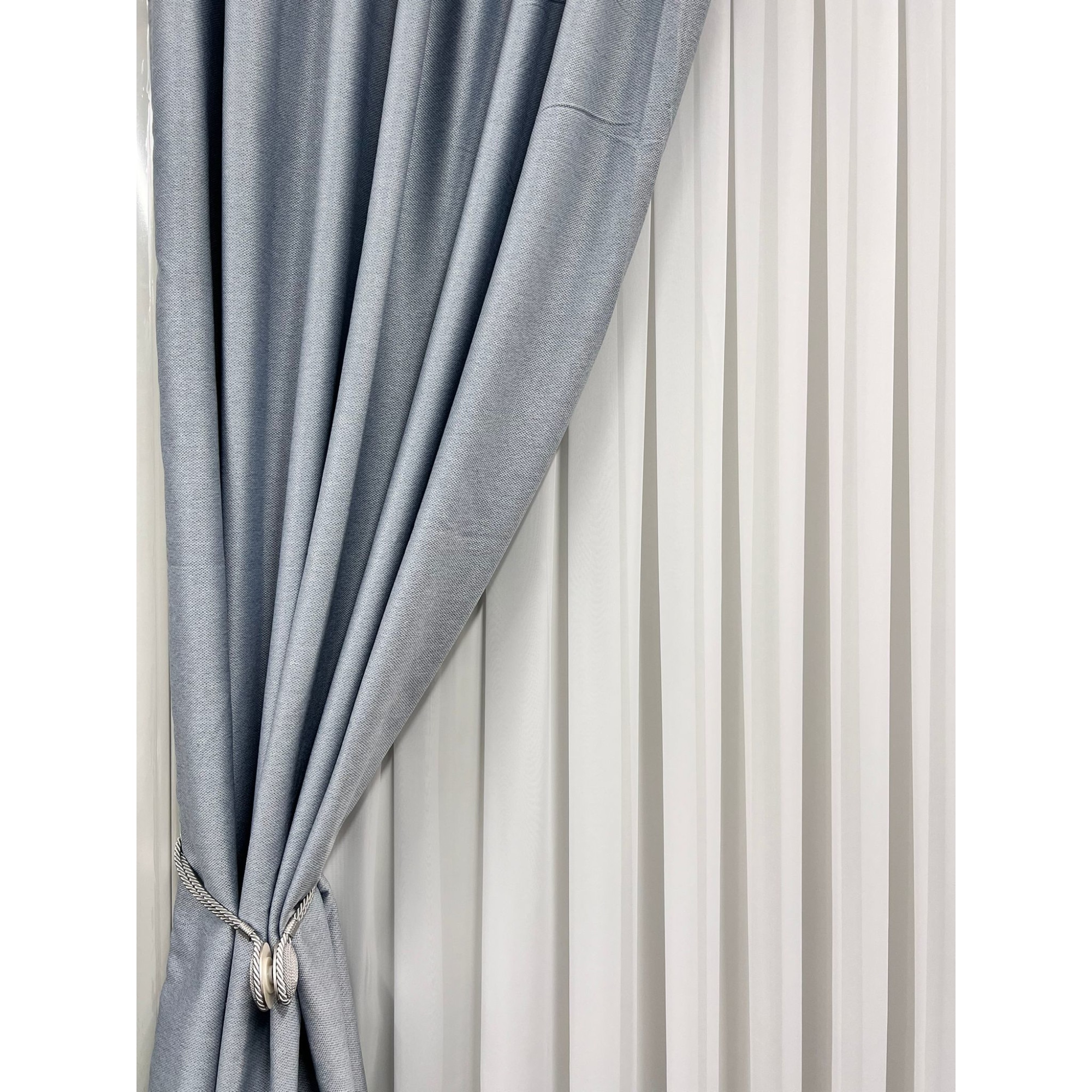 Set 2 draperii blackout pe textura de in, albastru pal, lucrate pe ...