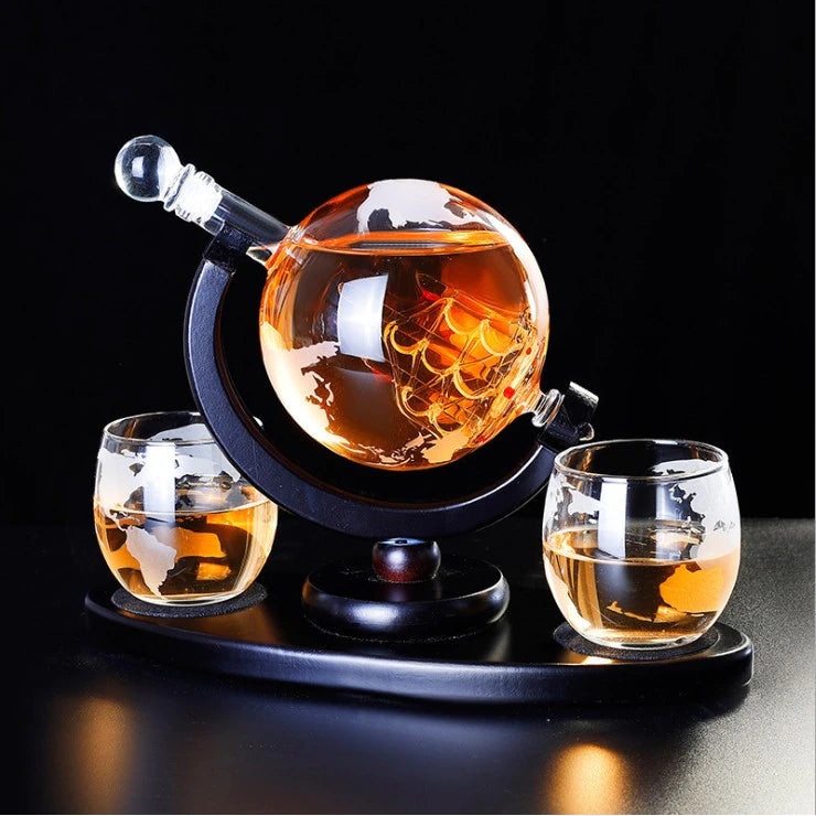 Set decantor coniac cu 2 pahare si cu suport inclus, Model glob ...