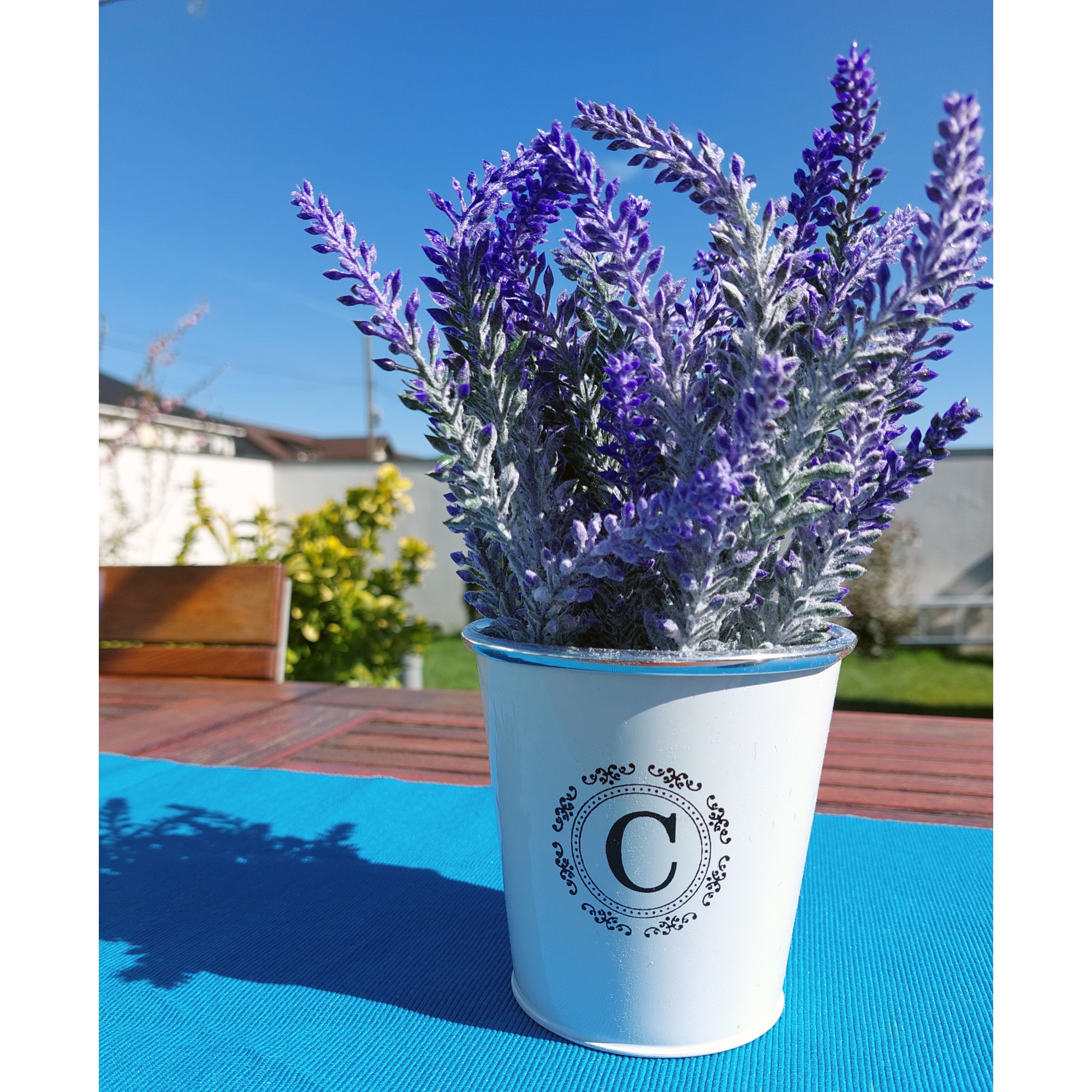 Lavanda artificiala in ghiveci metalic, alb, cu aspect natural, 27 x 10 ...
