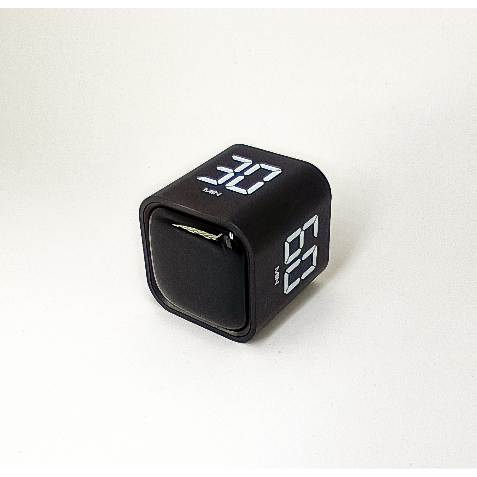 Cronometru digital Gravity timer F4, incarcare USB, afisaj LED, negru - eMAG.ro