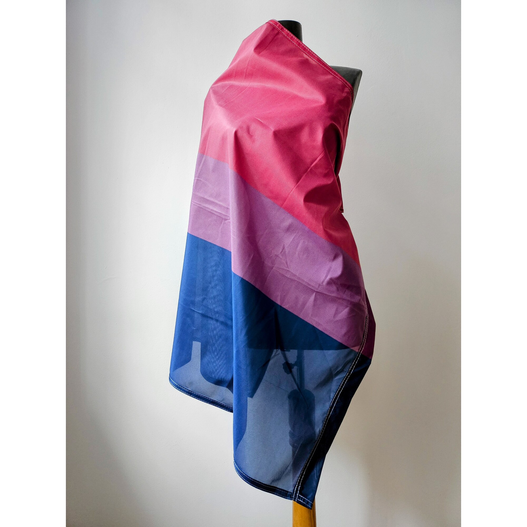 Steag bisexual, 120 x 80 cm exterior, interior, cu buzunar pentru bat ...