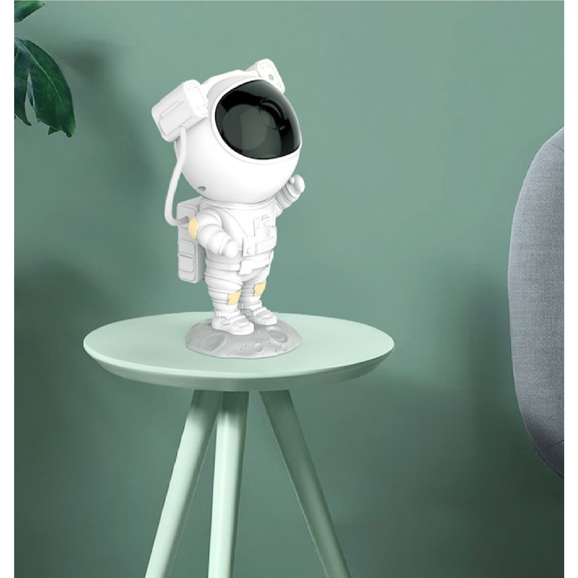 Lampa led pentru copii cu proiector, astronaut - eMAG.ro