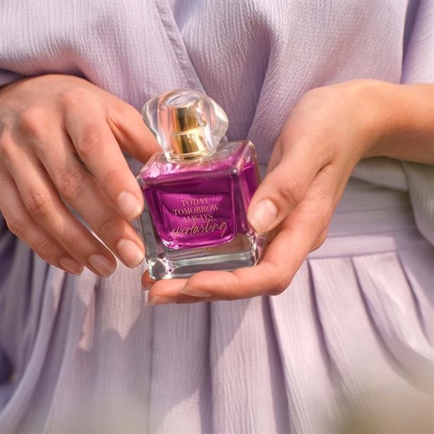 Set Avon, TTA Everlasting, Apa de parfum 50 ml si souffle de corp 125 ...