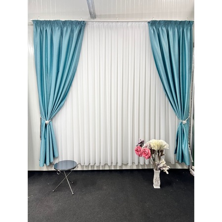 Set 2 draperii blackout pe textura de in, turcoaz deschis, lucrate pe ...