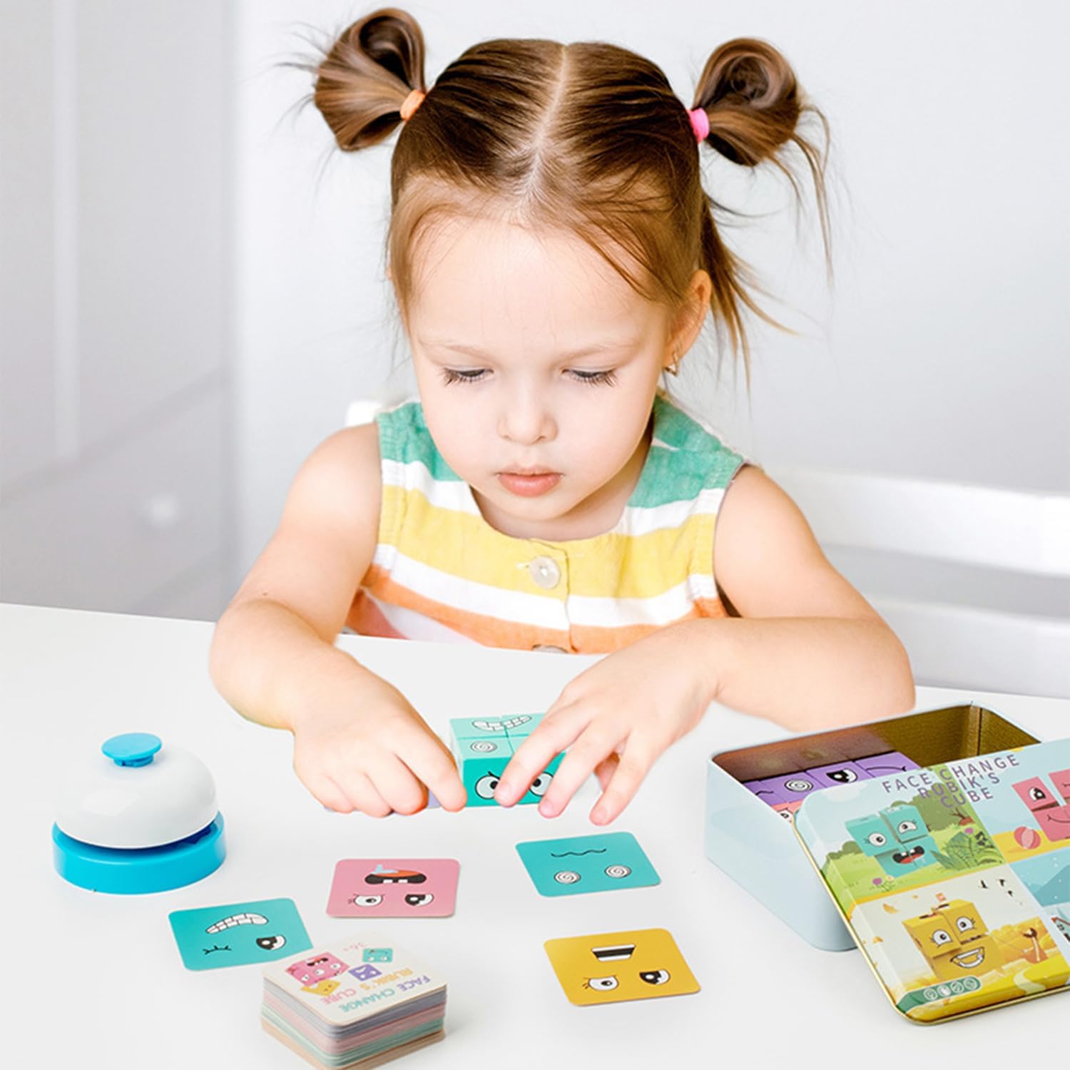 Joc emotii si expresii faciale, cuburi de lemn, Montessori, SARALMA ...