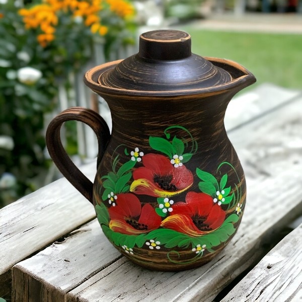 Ulcior cu Capac, Angob, Lut rosu, Model Pictat Floral, 1.7l - eMAG.ro