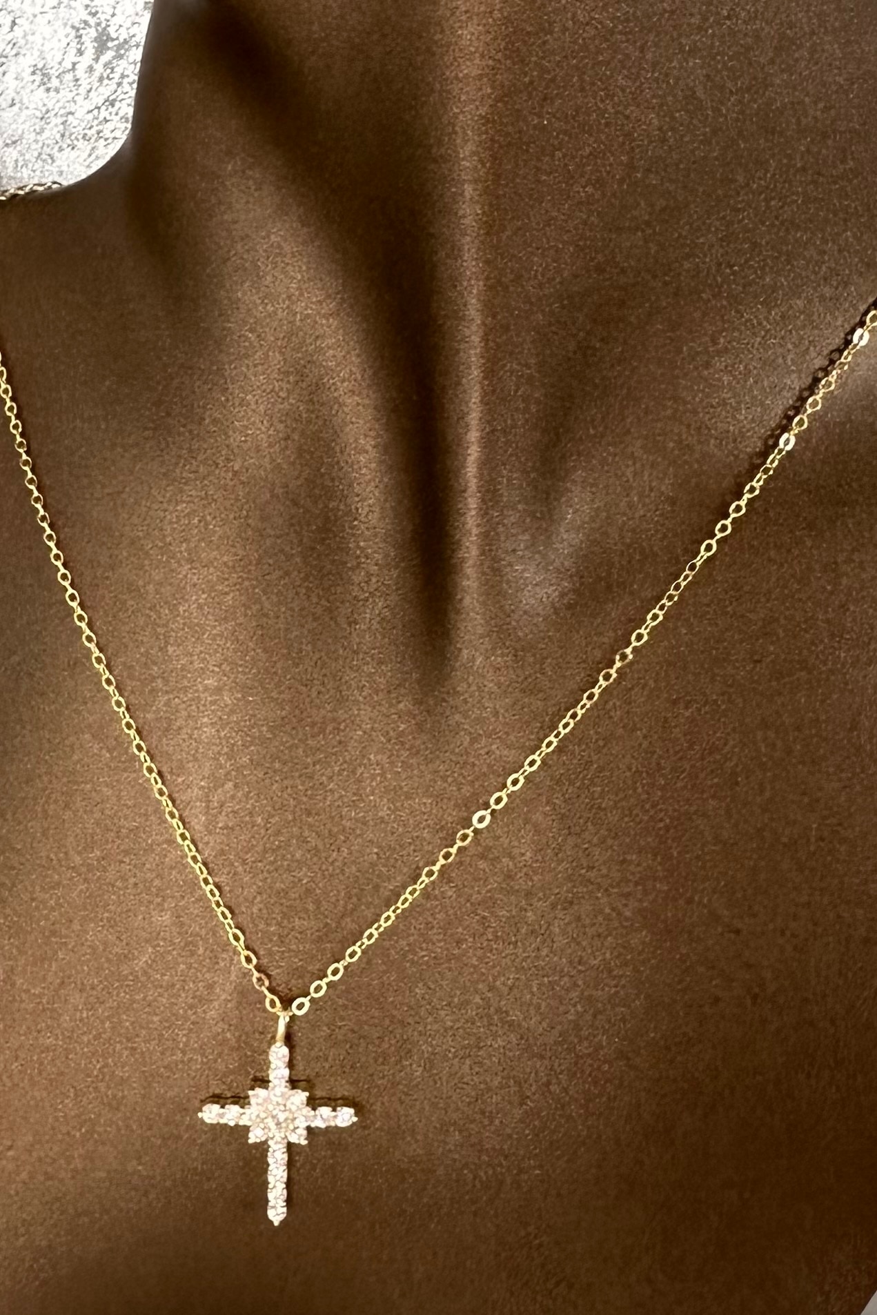 Colier din argint suflat cu aur, cruce cu zirconiu, Dinuzete - eMAG.ro