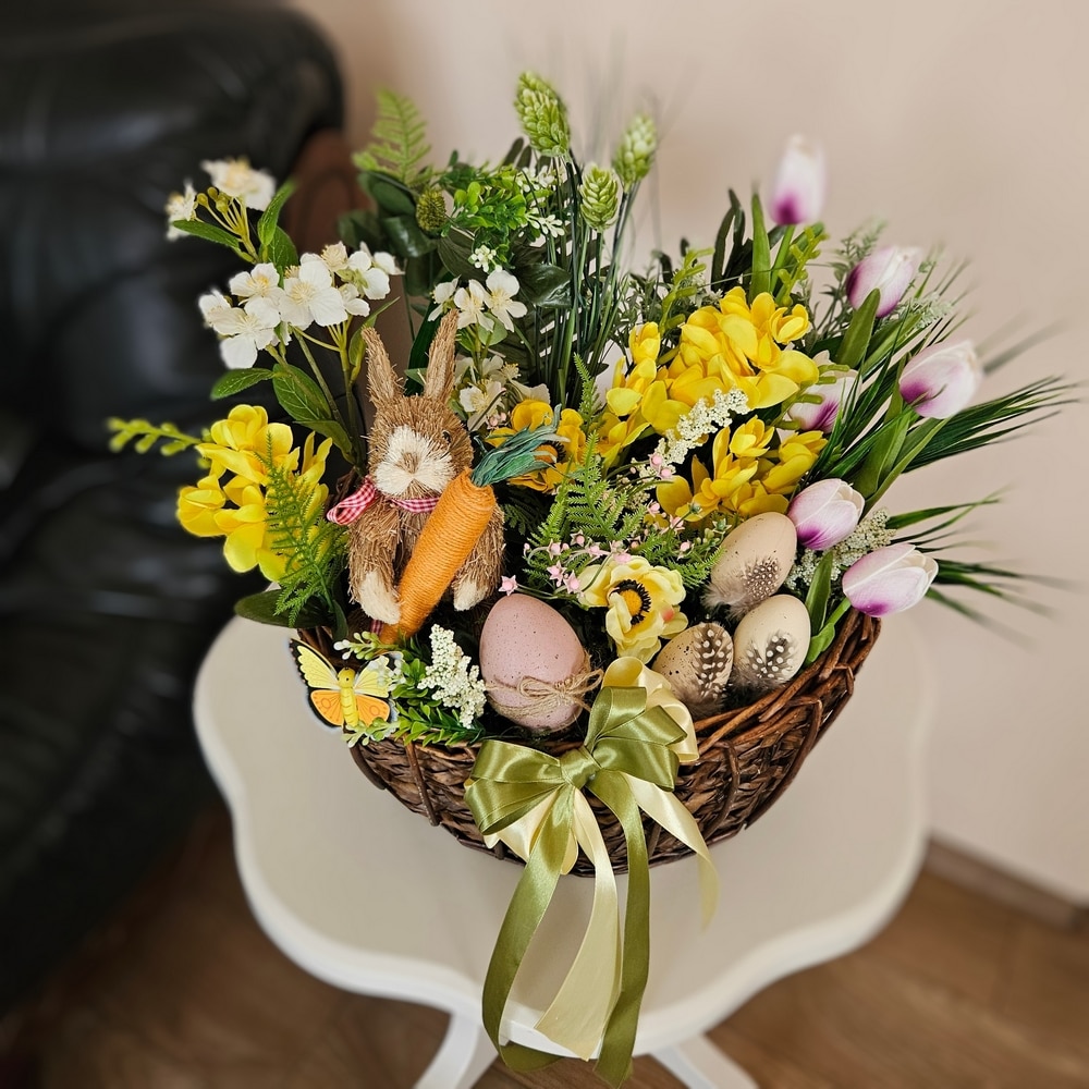 Aranjament cos de Paste MEDAYA®, cu iepuras, din rachita, bambus ...