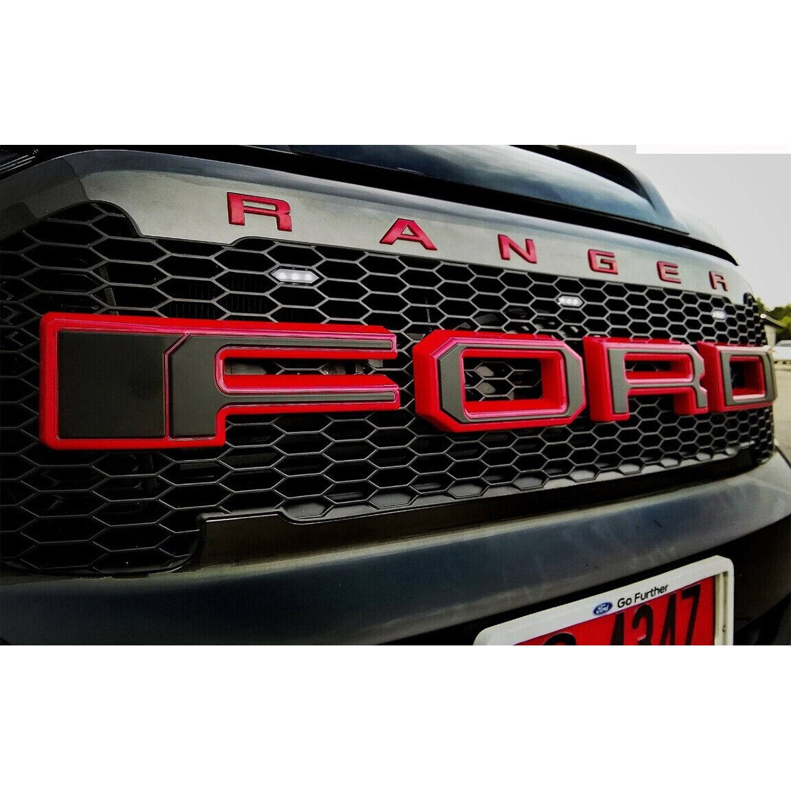 Grila radiator negru mat cu contur rosu, leduri portocalii, Ford Ranger ...