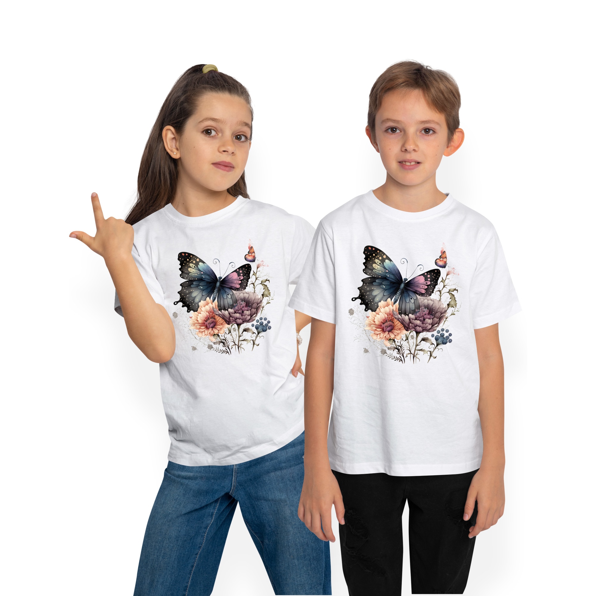 Tricou Copii cu un fluture, ilustratie, buline, floricele, natura ...
