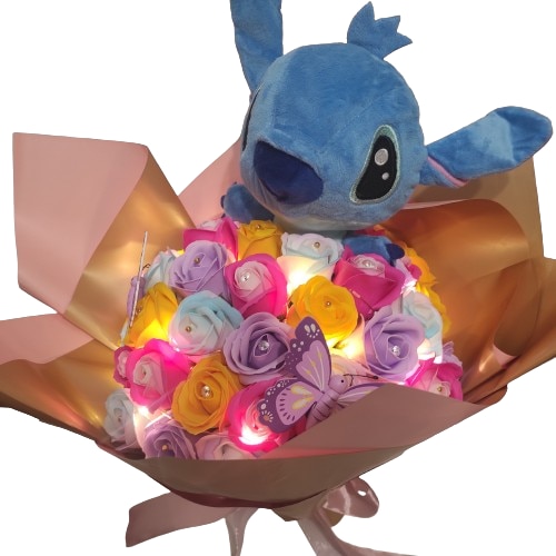 Buchet cu trandafiri de sapun parfumati si plus Stitch albastru - eMAG.ro