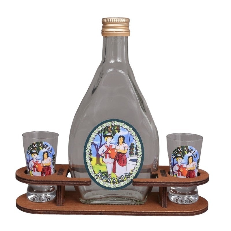 Set tuica Tarani Romania 250 ml, cu pahare 25 ml pe suport de lemn ...