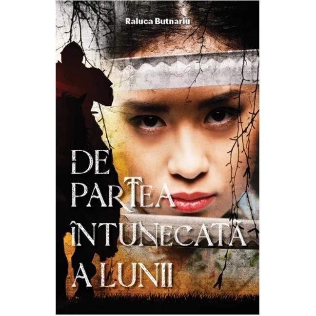 De partea intunecata a lunii, Raluca Butnariu - eMAG.ro