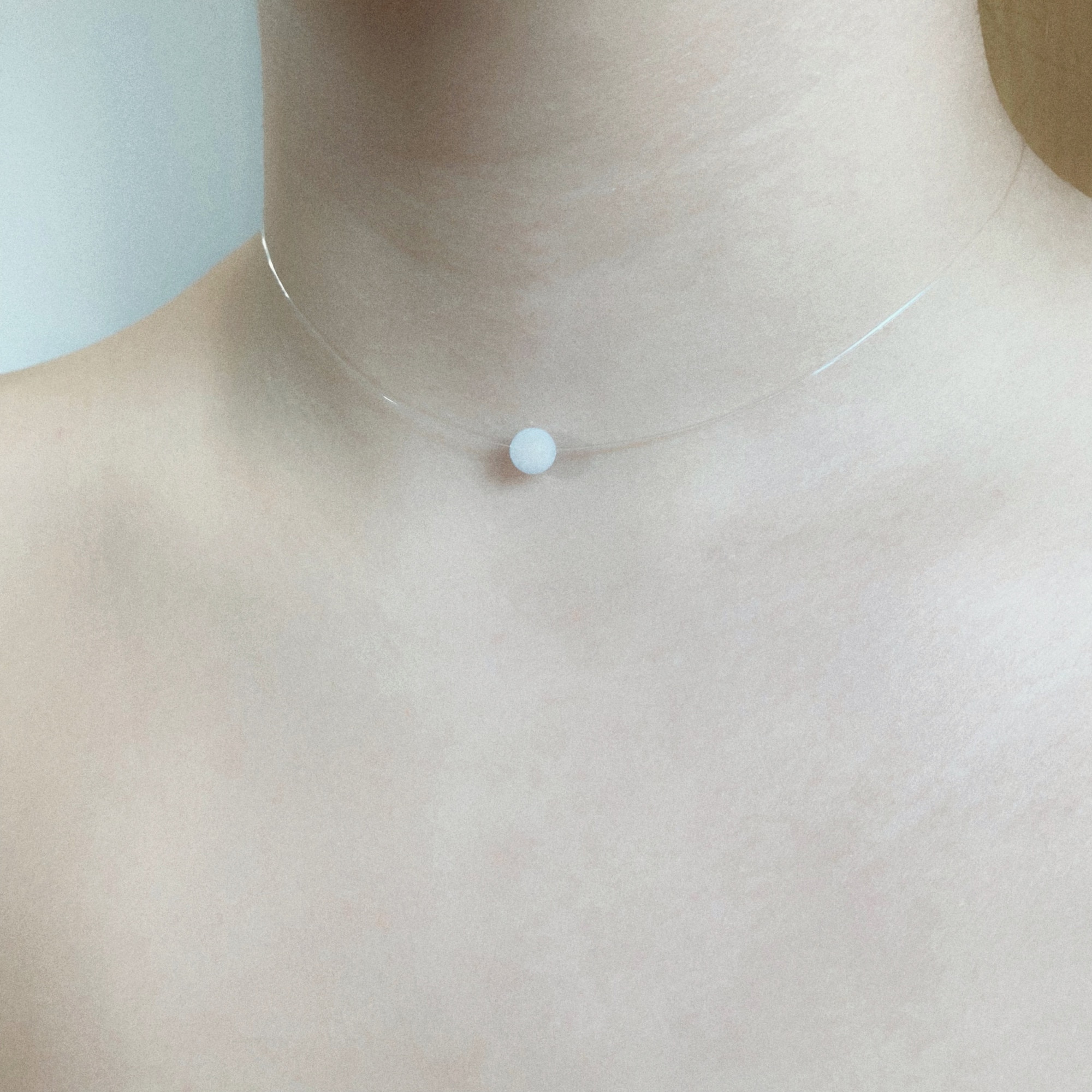 Colier fir transparent cu Piatra Lunii naturala si inchidere din Argint ...