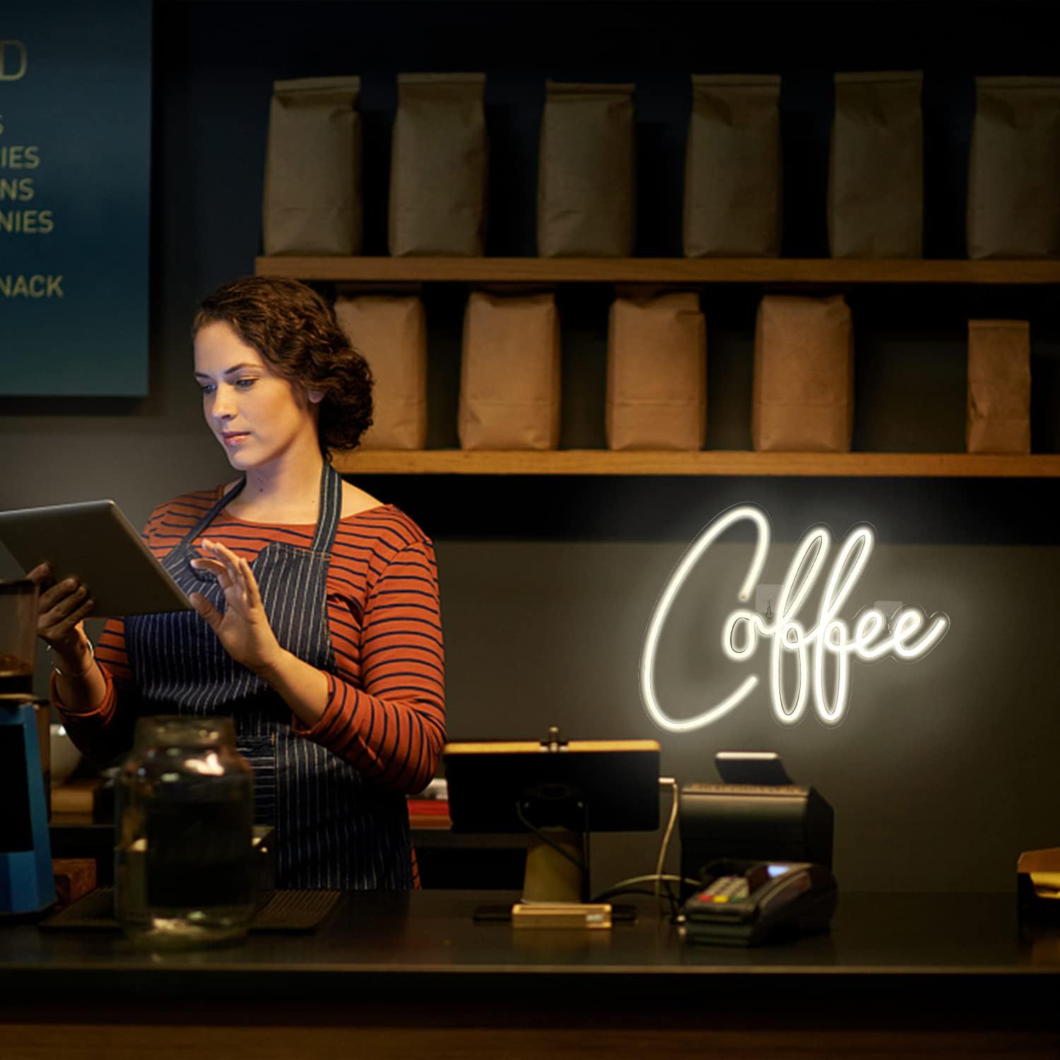 Semn luminos LED - Coffee, Decoratiune pentru Perete, Text pe Fundal ...