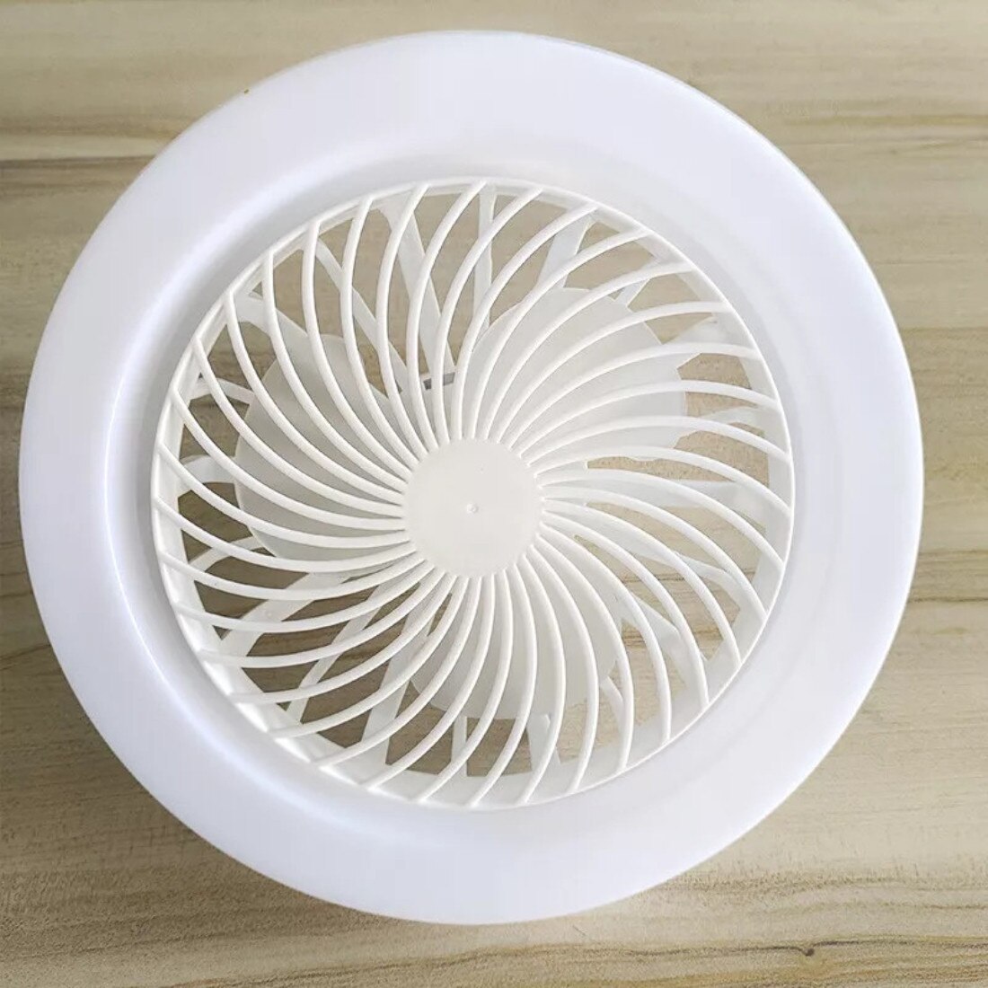 Ventilator tavan, ofera confort vara, cu LED E27, promoveaza circulatia aerului, iluminare ...