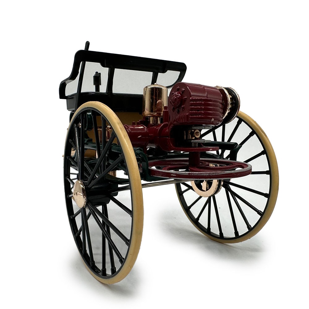 Macheta Triciclu cu motor Benz 1886, Primul automobil patentat din lume ...
