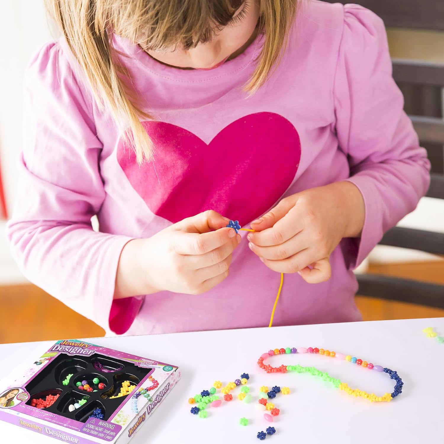 Set pentru creat bratari, 5 ani+, cu multe margele colorate si snur ...