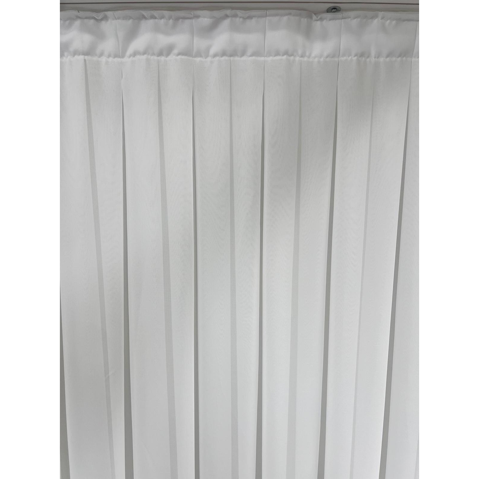 Perdea din matase simpla, alba, lucrata pe pliuri manuale, 240 x 250 cm ...