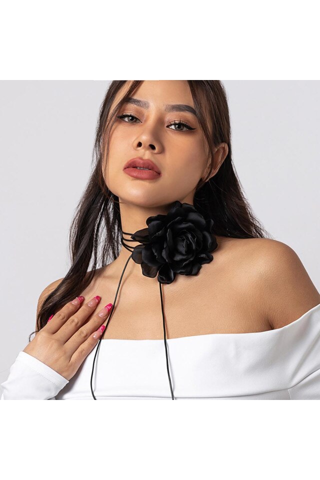 Colier lung din snur cerat, cu trandafir mare textil Negru - eMAG.ro