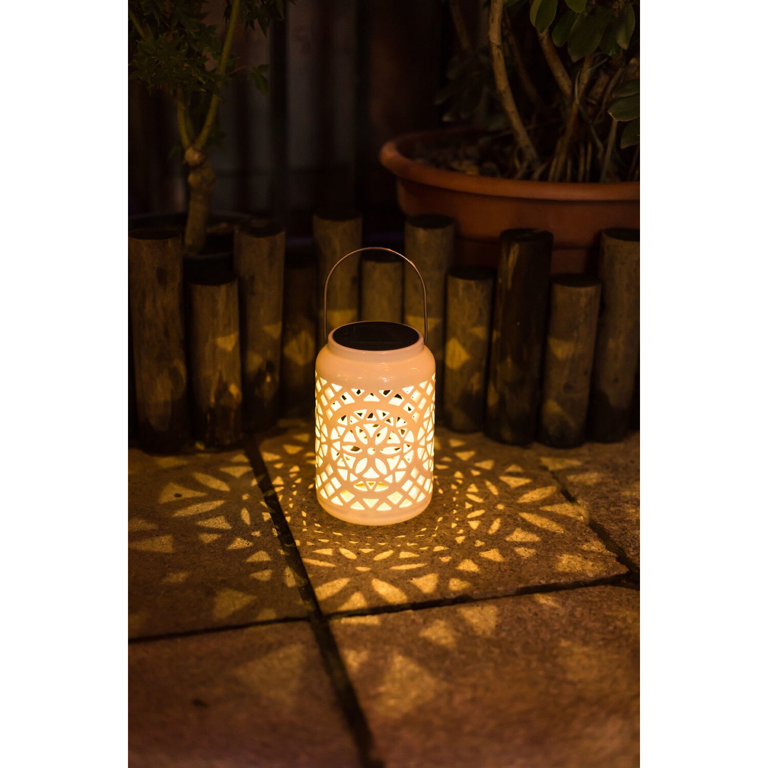 Felinar decorativ solar, LED, pentru exterior, 12x12x18.5cm, alb - eMAG.ro